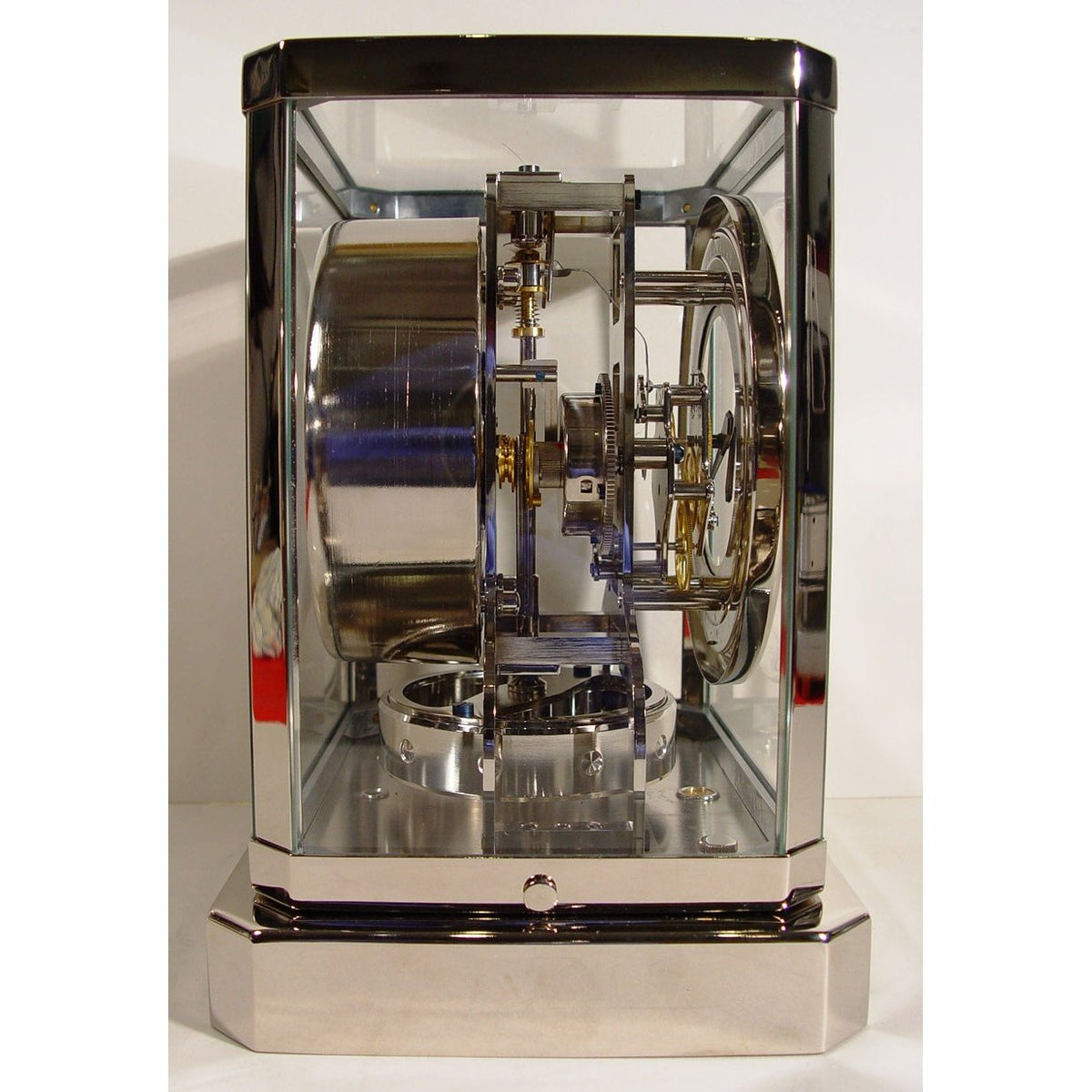 A Very Rare 519 Cal Rhodium Plated 1953 Le Coultre Bell-Jar Model Swiss ...